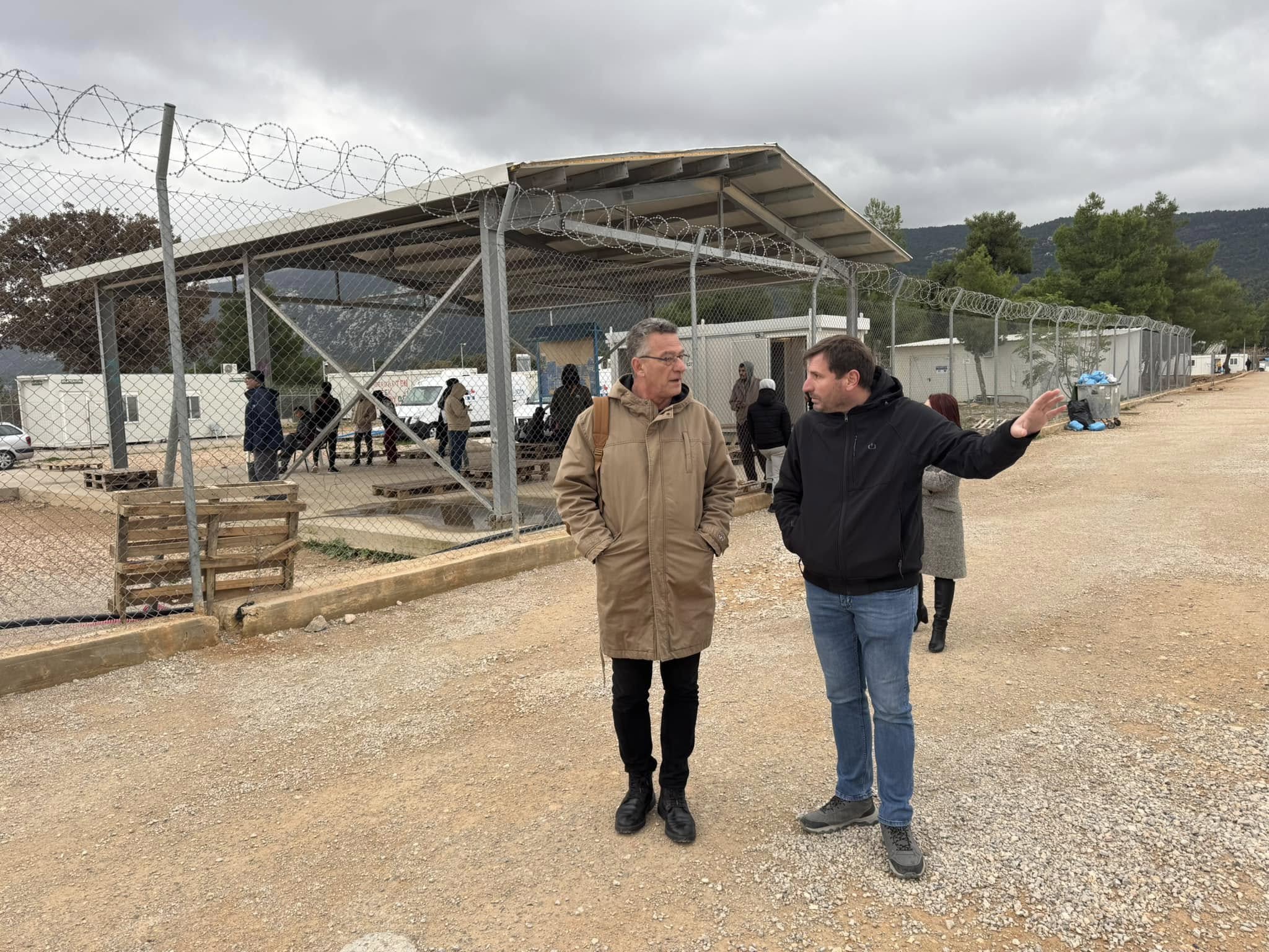 Επίσκεψη στο ΚΥΤ Μαλακάσας – Κώστας Αρβανίτης